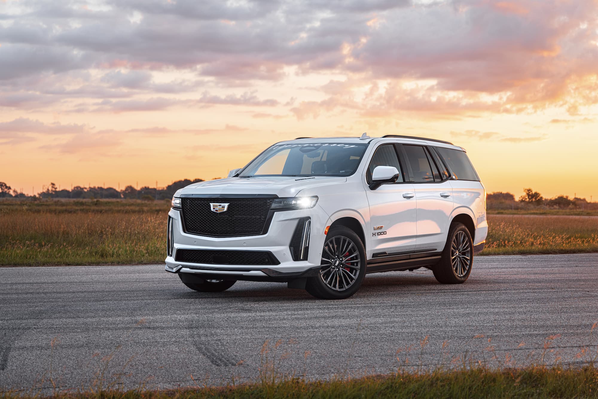 Hennessey's 1,005 bhp Cadillac Escalade-V Leaves Lambo Huracan Evo Standing